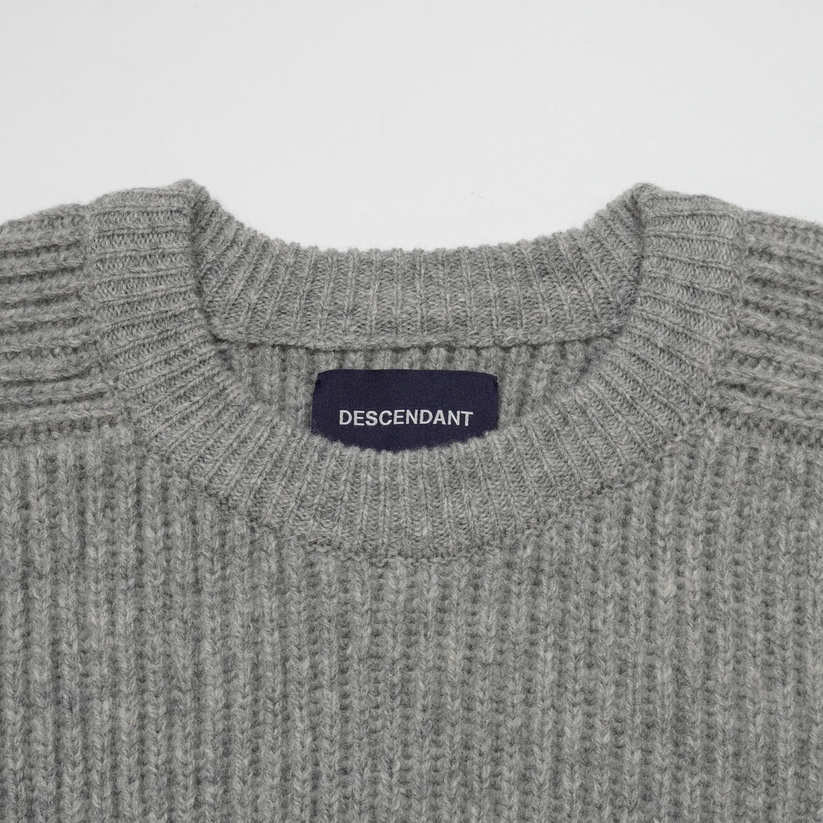 CLAM CREW NECK KNIT – Roots Bonds ONLINE STORE