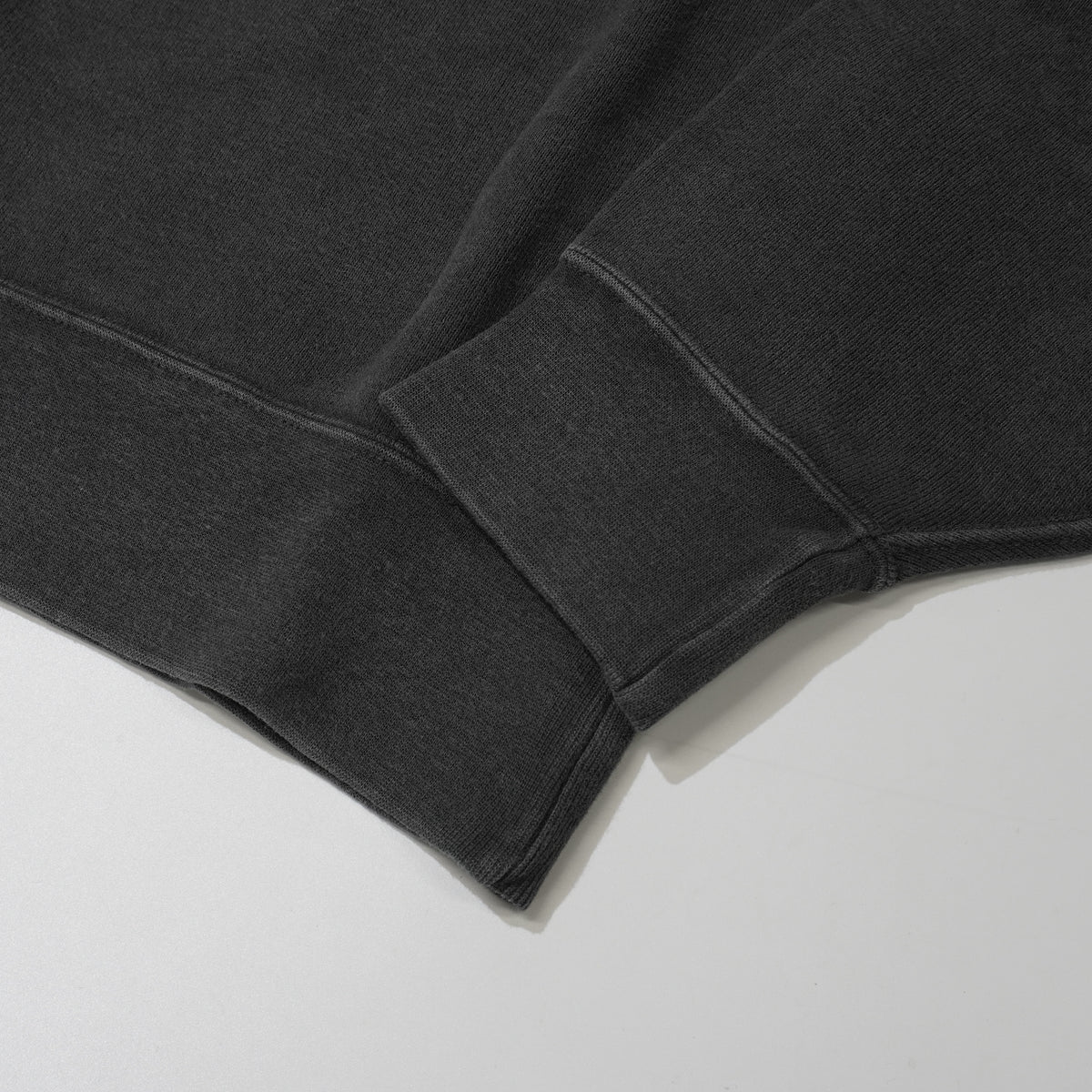 JUMBO SB SWEAT L/S DMGD – Roots Bonds ONLINE STORE